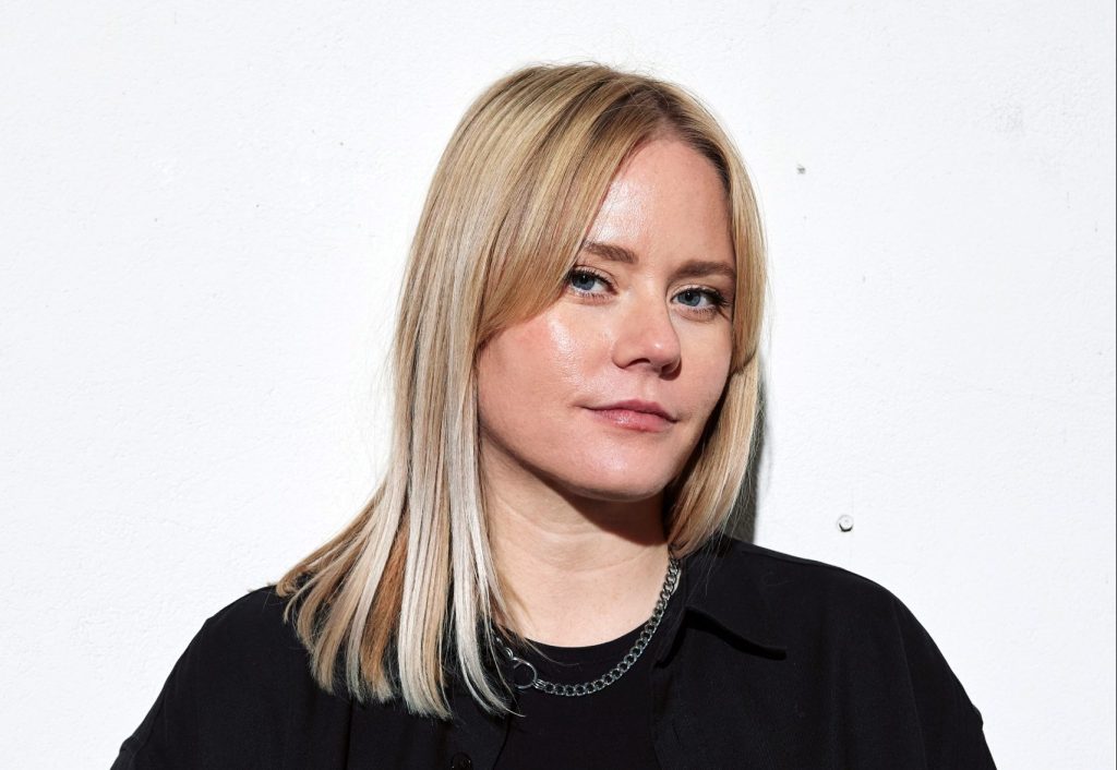 Q&A with multifaceted artist, Anna Kohlin – Echo Room