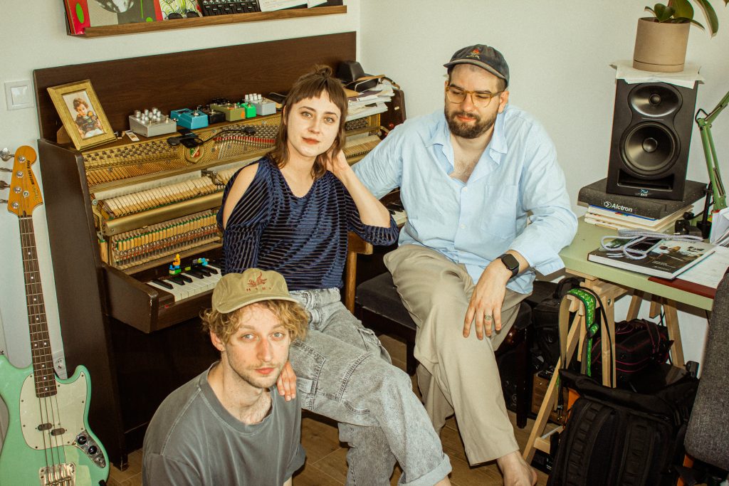 daniel aron x babapiros x HALOSARA Drop Melodic Single ‘Heaven Sent ...